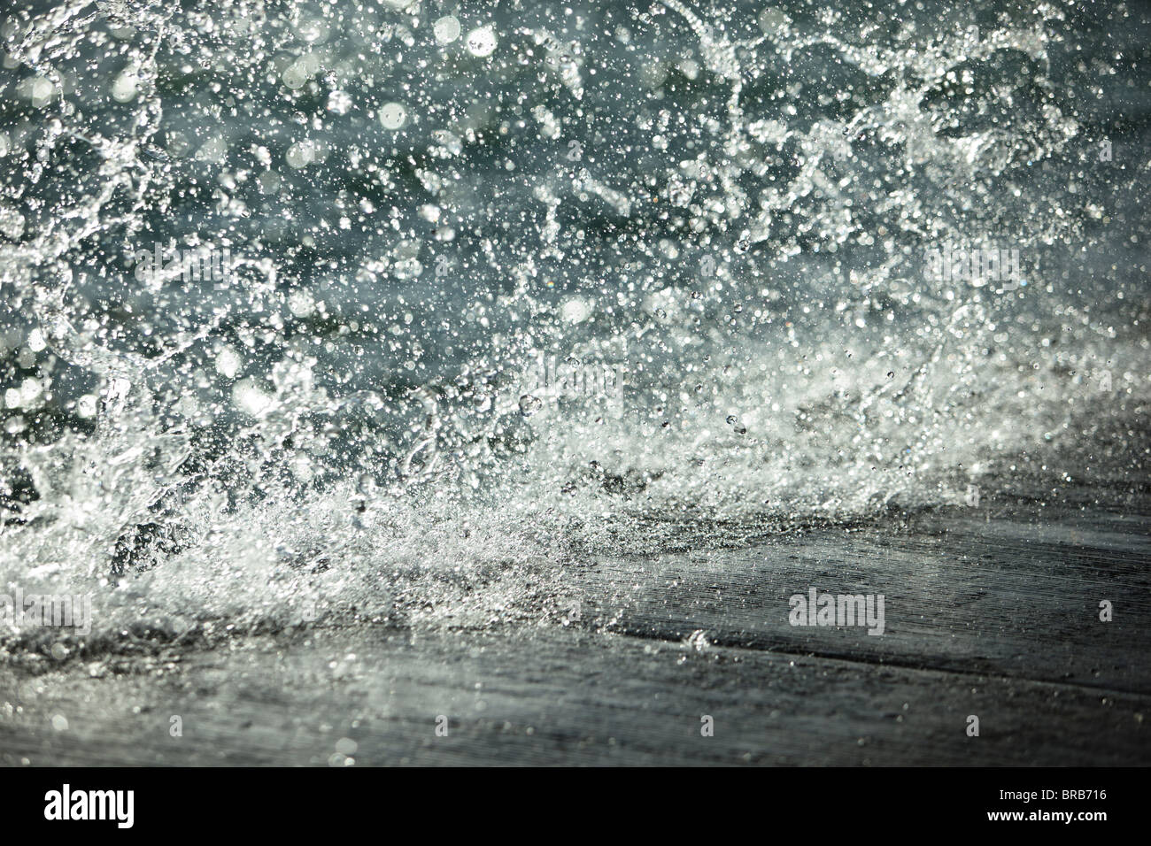 Frozen water droplets and water splashing Stock Photo - Alamy