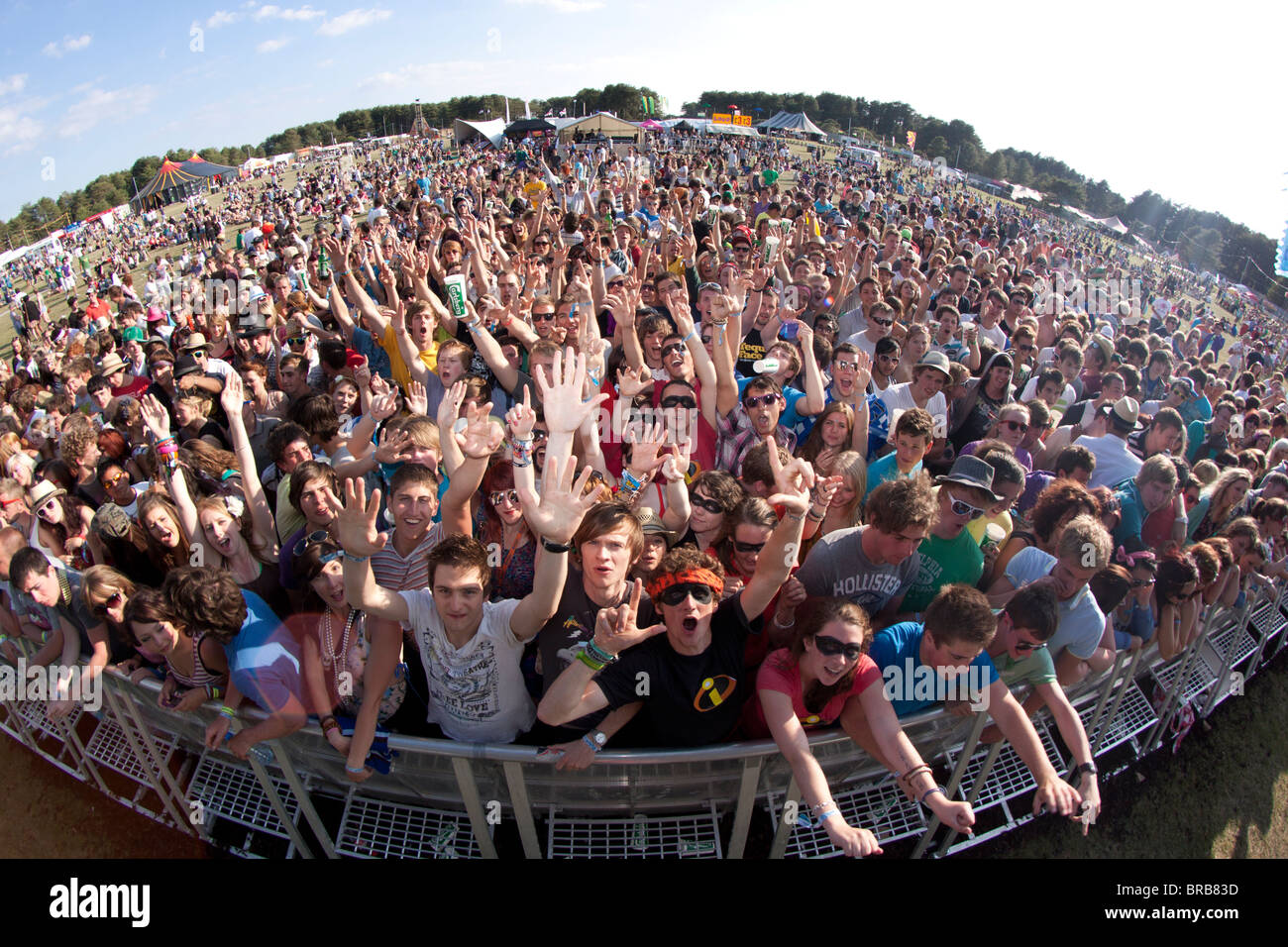 Crowd gig arms hi-res stock photography and images - Alamy