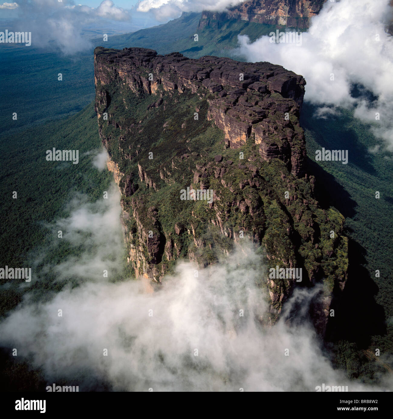 Tepuis aerial hi-res stock photography and images - Alamy
