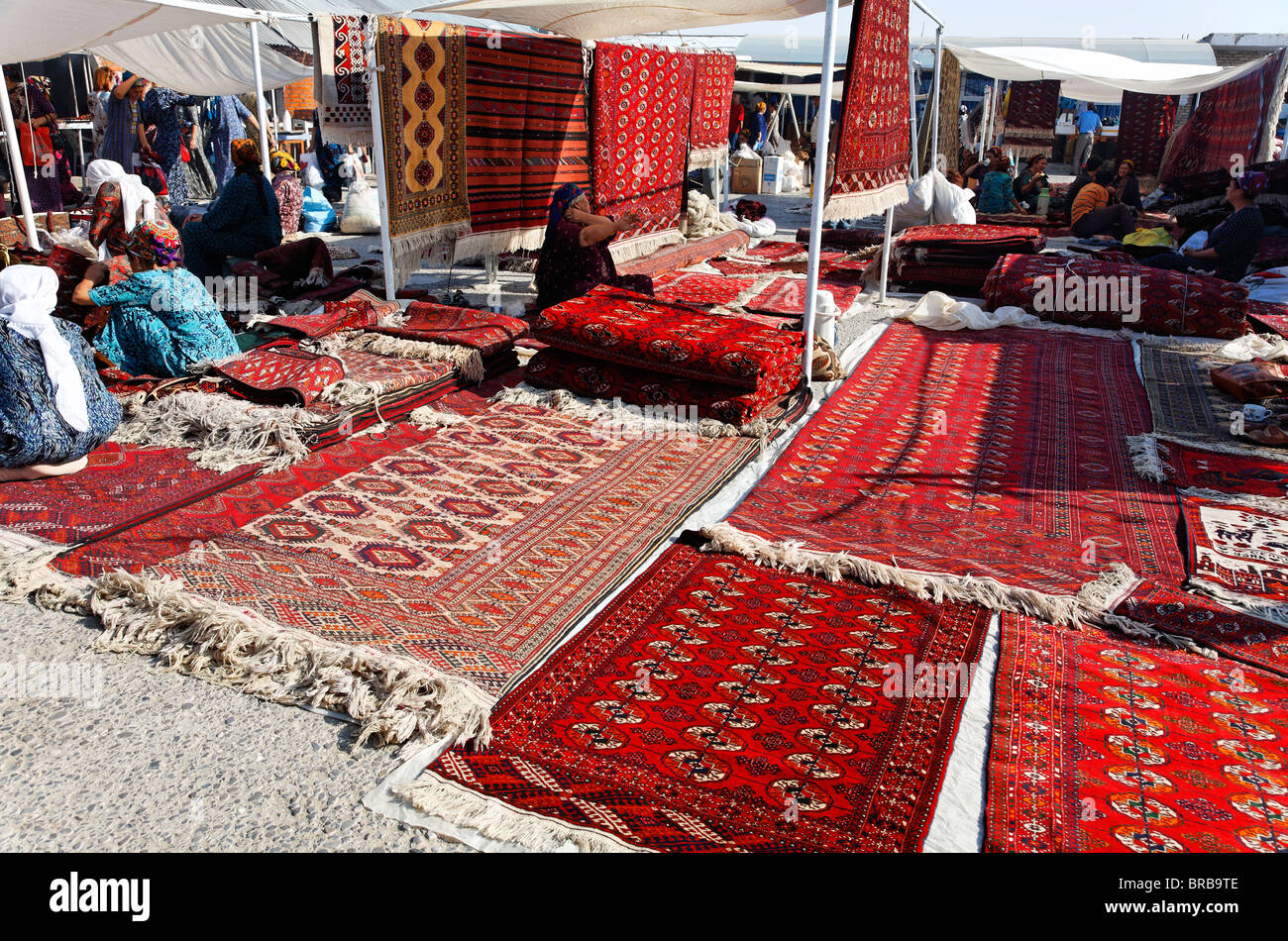Tolkuchka bazaar ashgabat turkmenistan hi-res stock photography and ...
