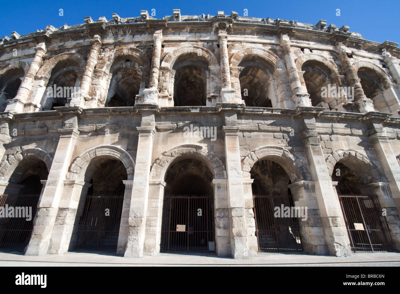 Nimes amphitheater hi-res stock photography and images - Alamy