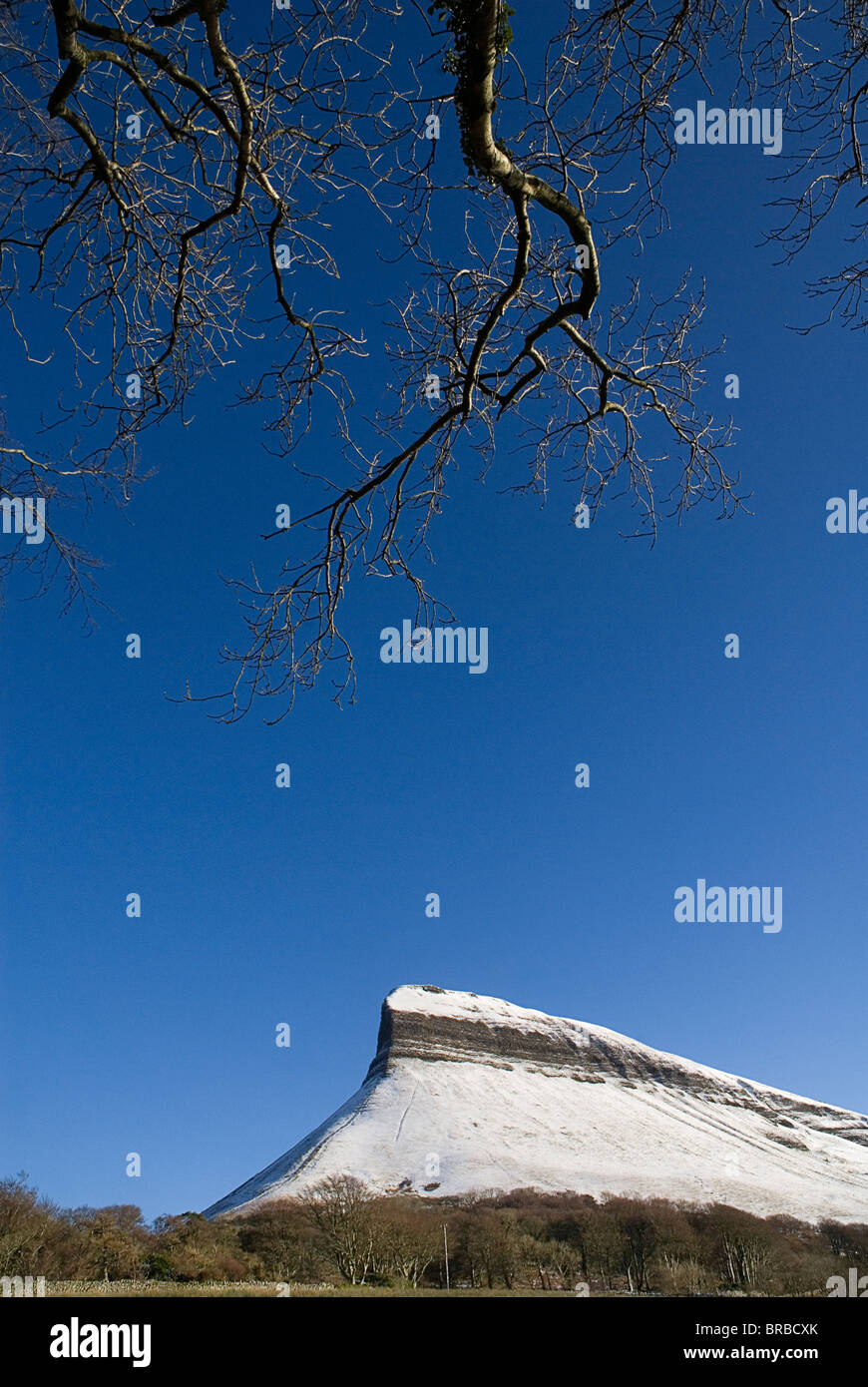 IRELAND County Sligo Ben Bulben Mountain Stock Photo - Alamy