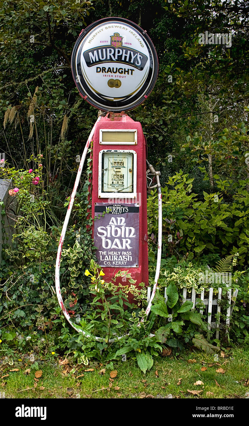 IRELAND County Kerry Lauragh Village Stock Photo - Alamy