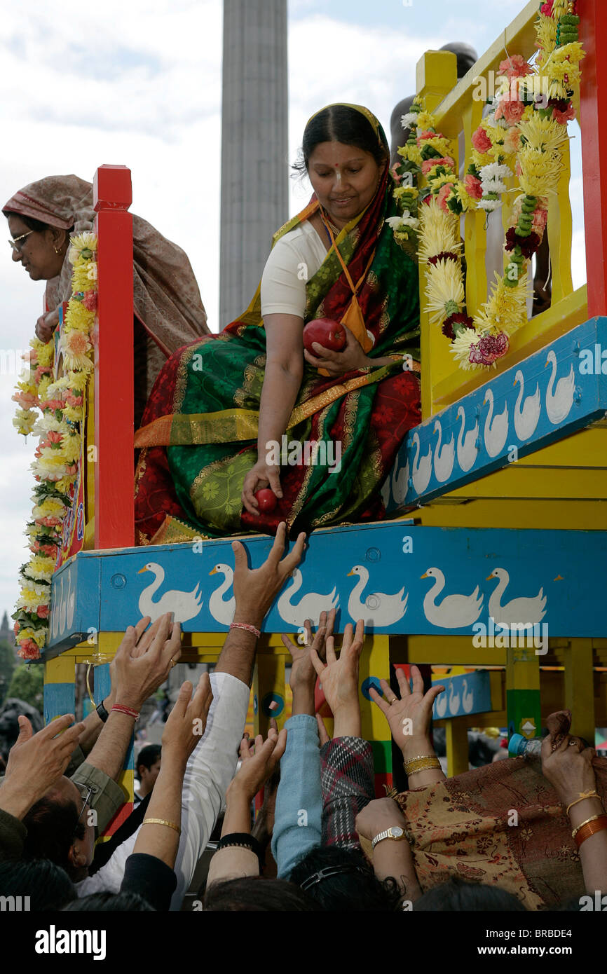 Hindus in england hi-res stock photography and images - Alamy