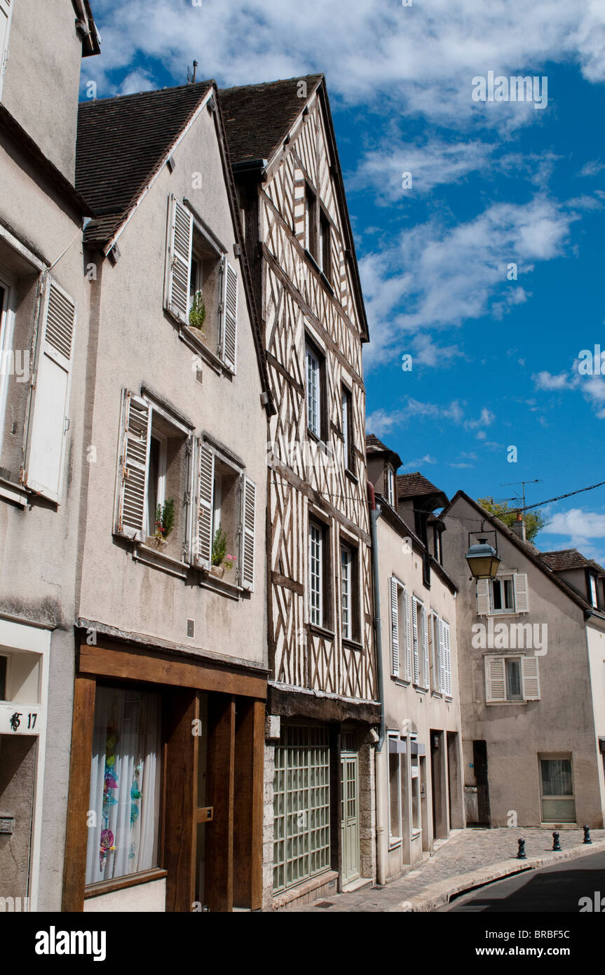 Medieval house with exposed beams, Chartres , France Stock Photo - Alamy