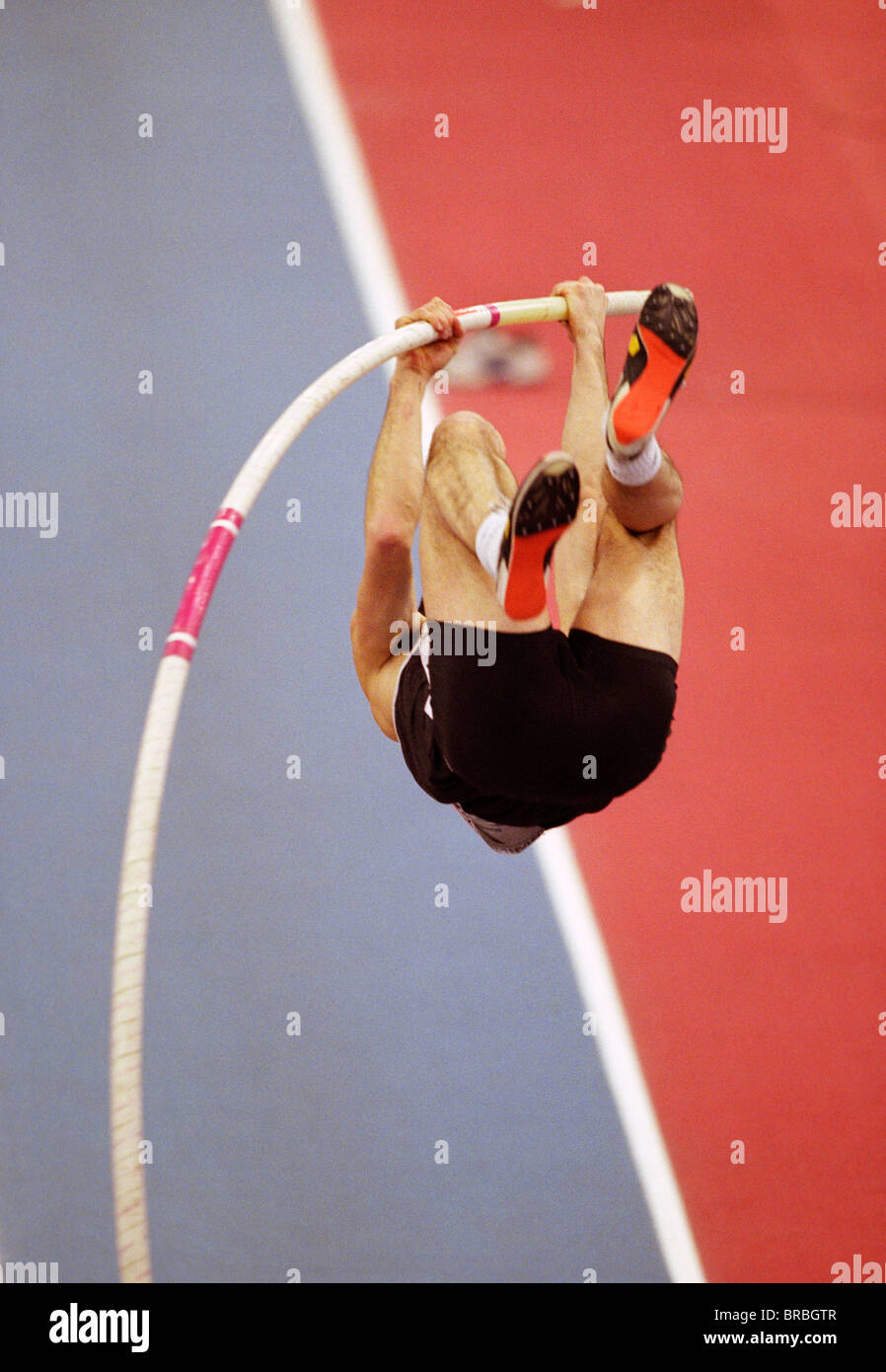 close up of a pole vaulter in action Stock Photo - Alamy