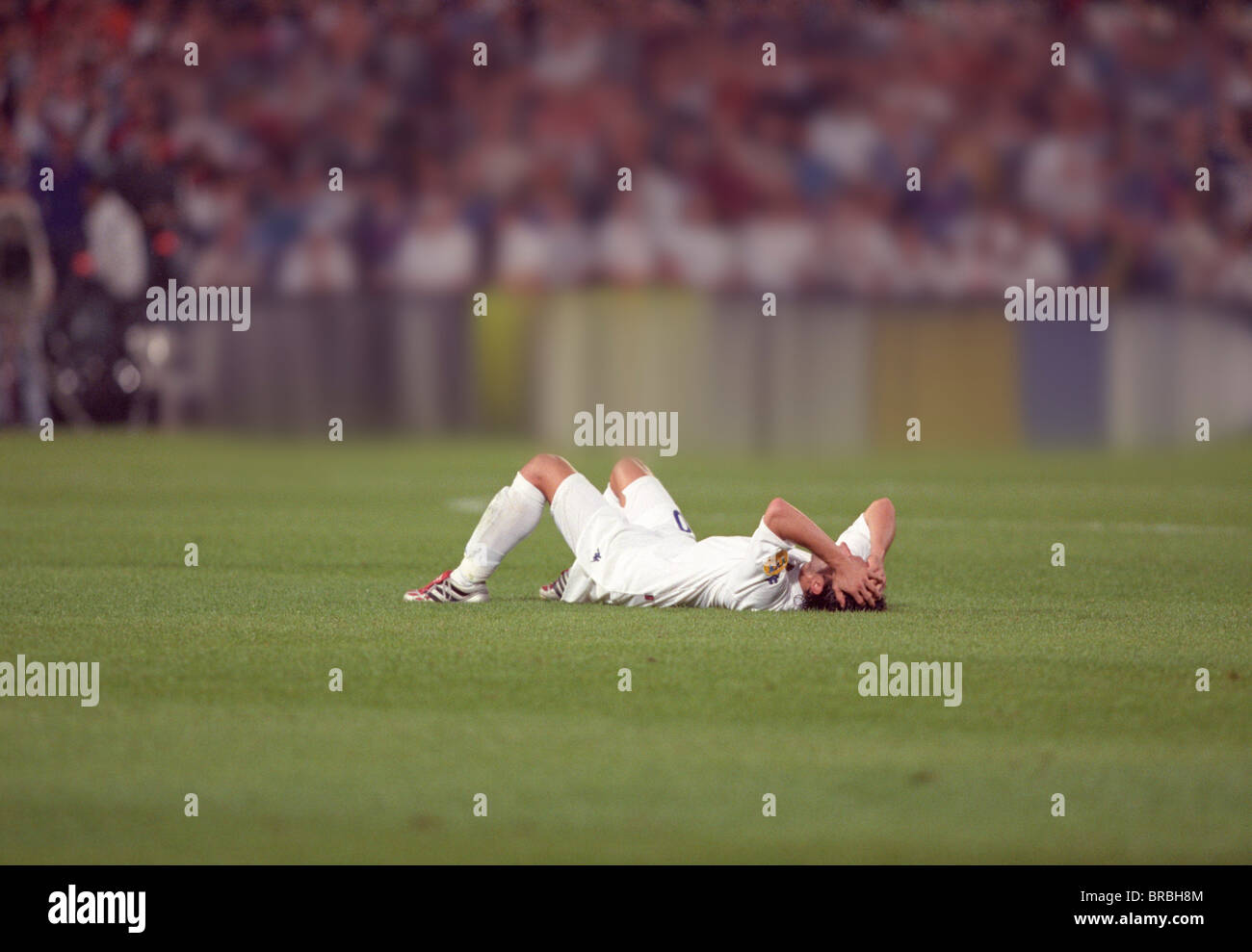 Footballer back of head hi-res stock photography and images - Alamy