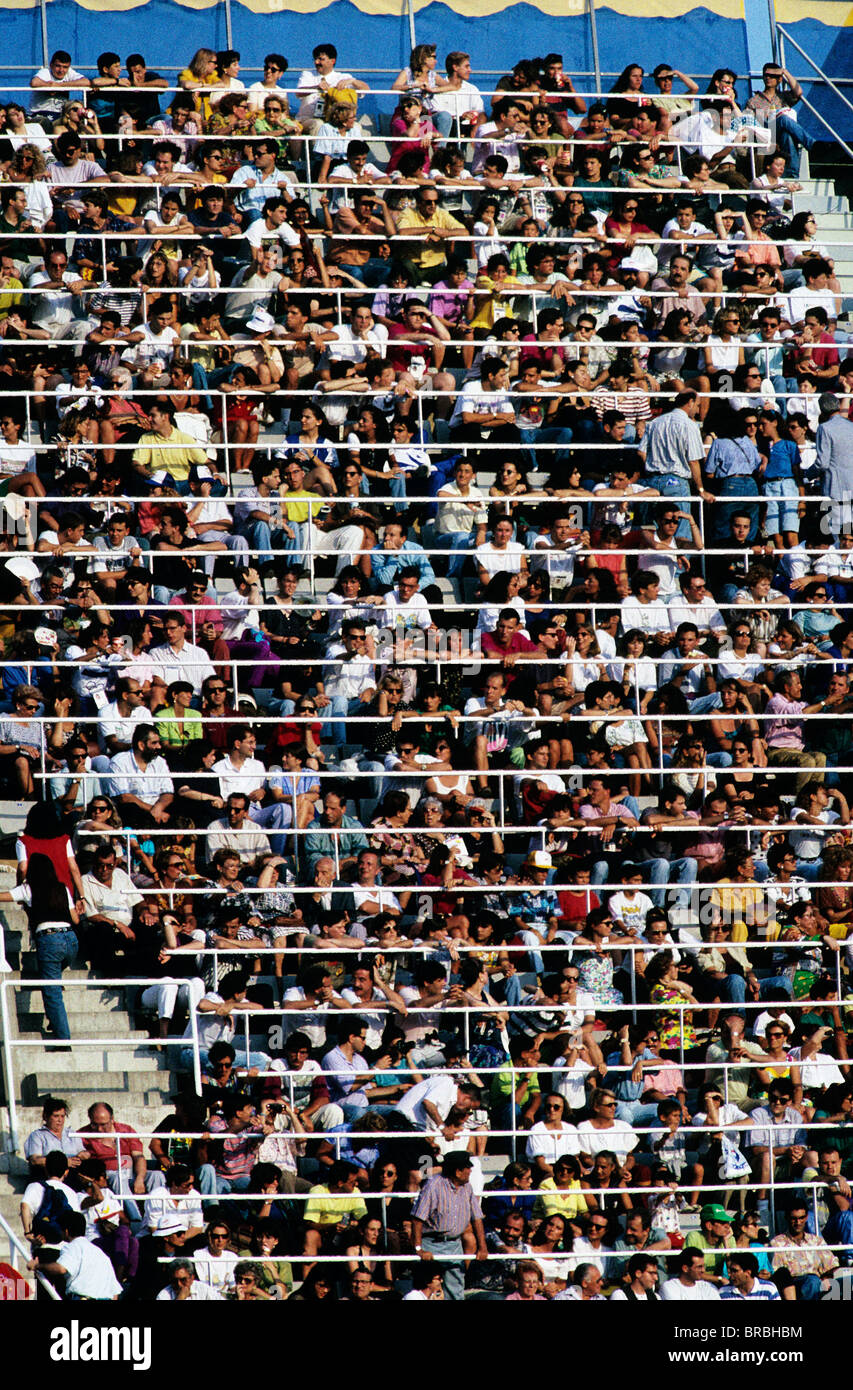 Packed stand hi-res stock photography and images - Alamy