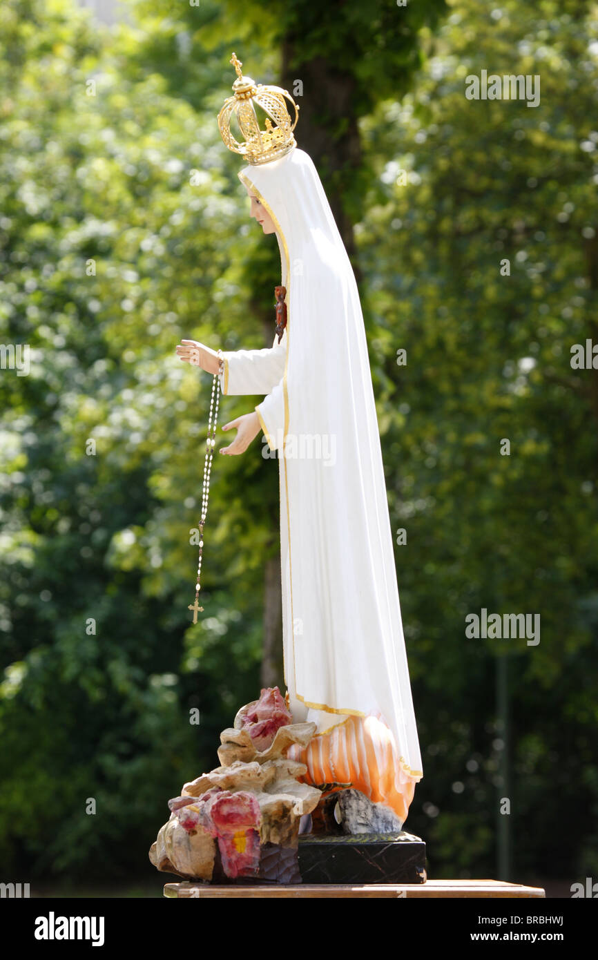 Fatima hi-res stock photography and images - Alamy