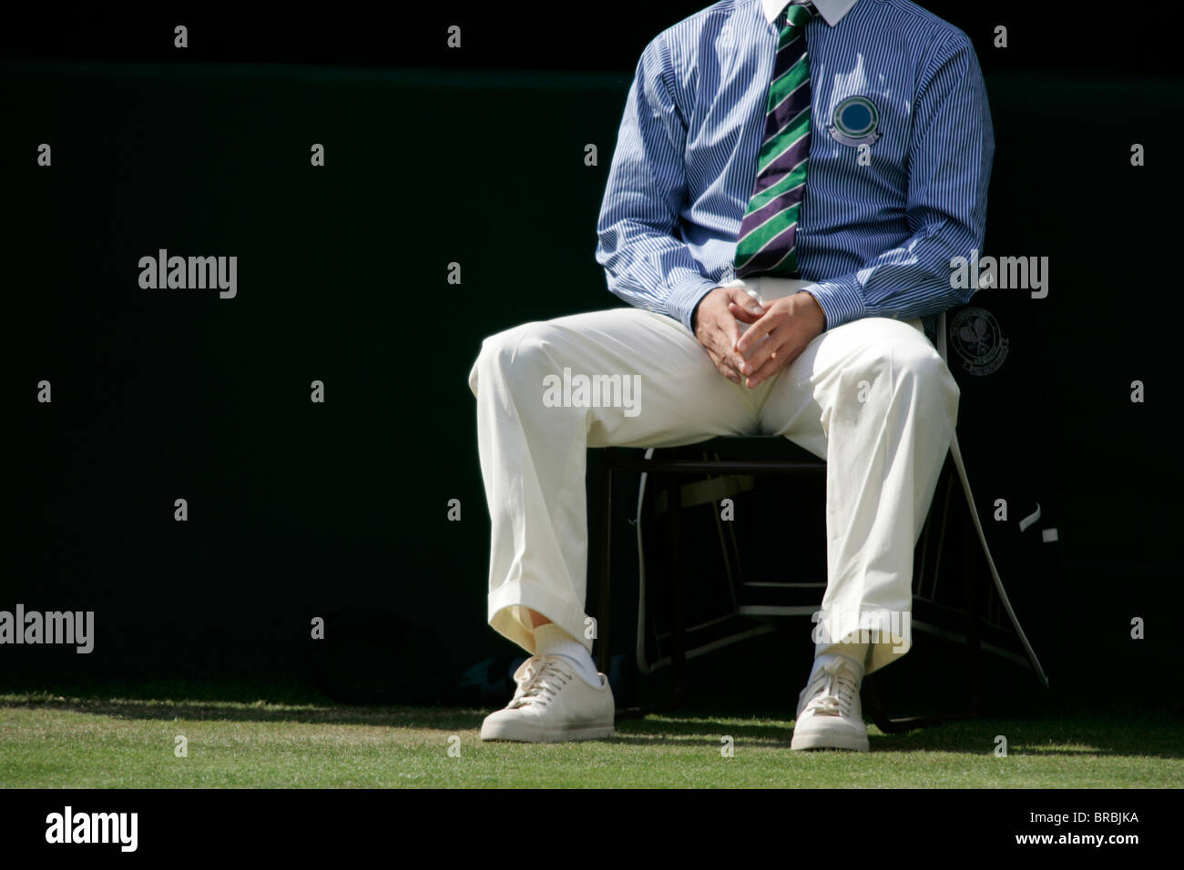 Tennis umpire chair hi-res stock photography and images - Alamy