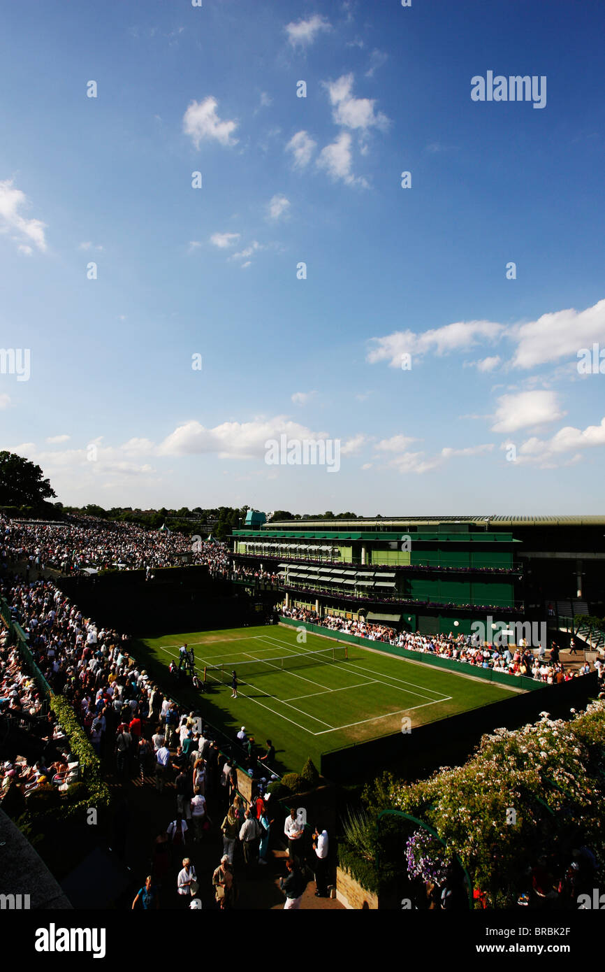 Tennis court clubhouse hi-res stock photography and images - Alamy
