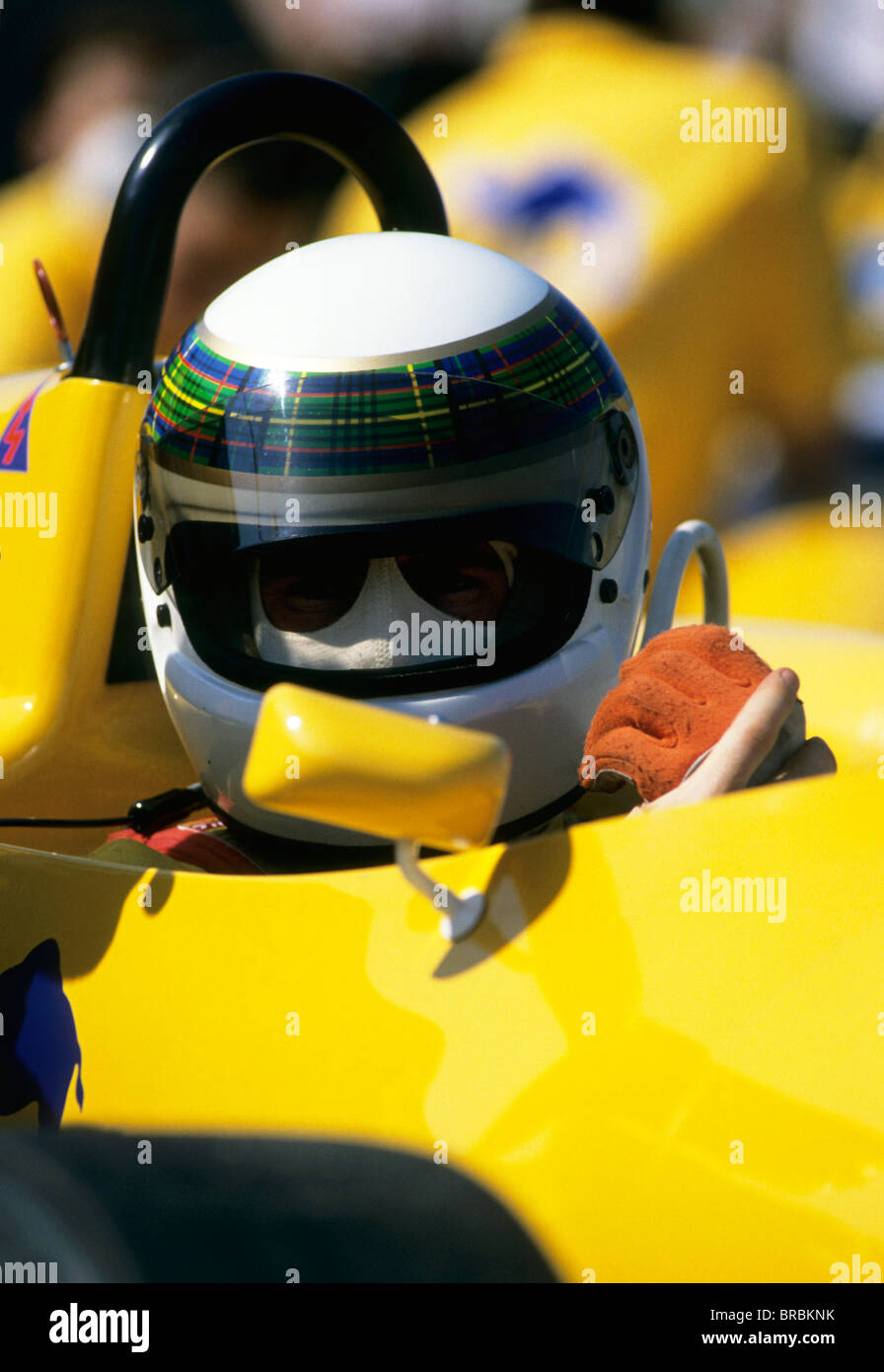 Yellow race car formula one hi-res stock photography and images - Alamy