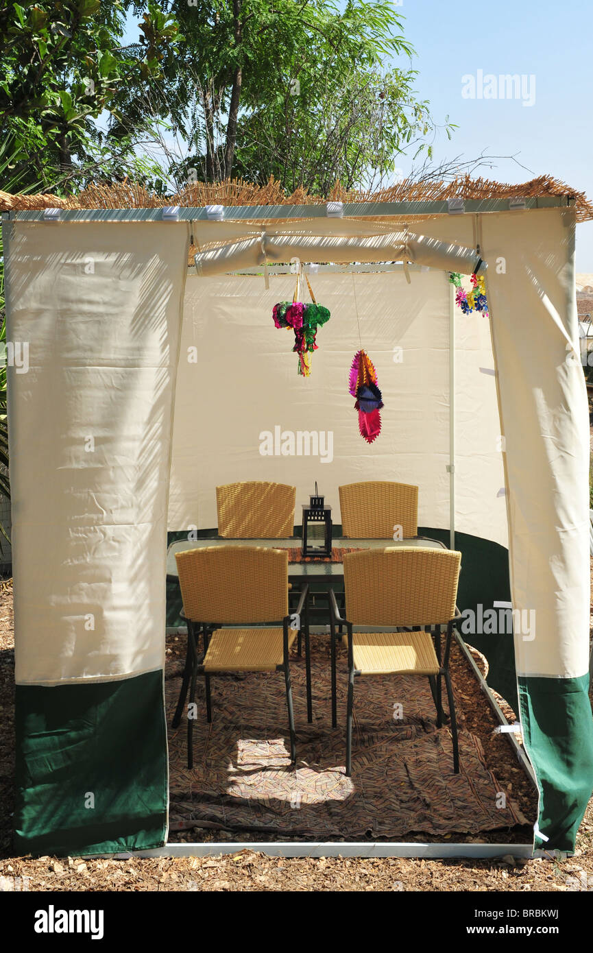 Succah Israel High Resolution Stock Photography and Images - Alamy