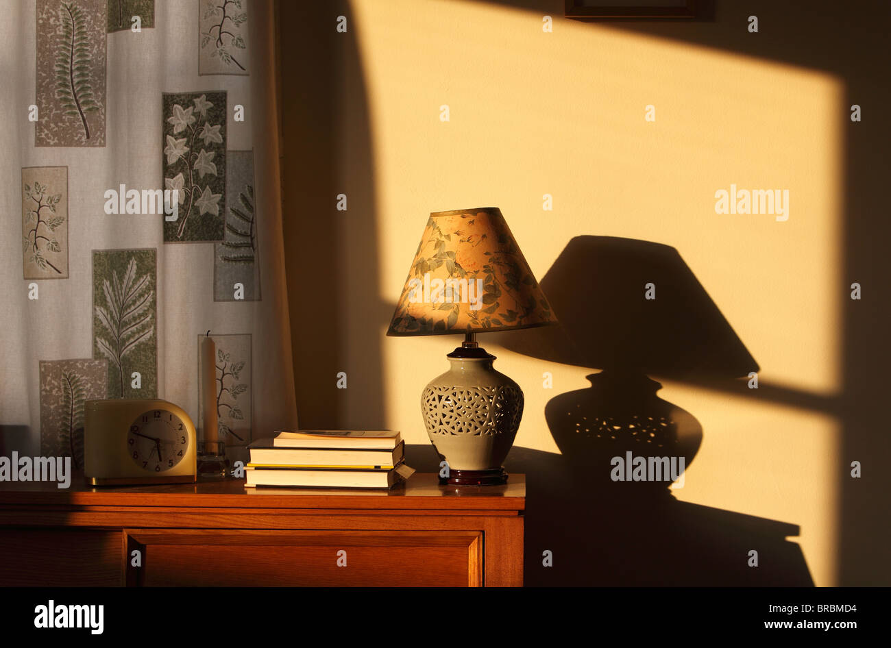 Afternoon light still life Stock Photo - Alamy