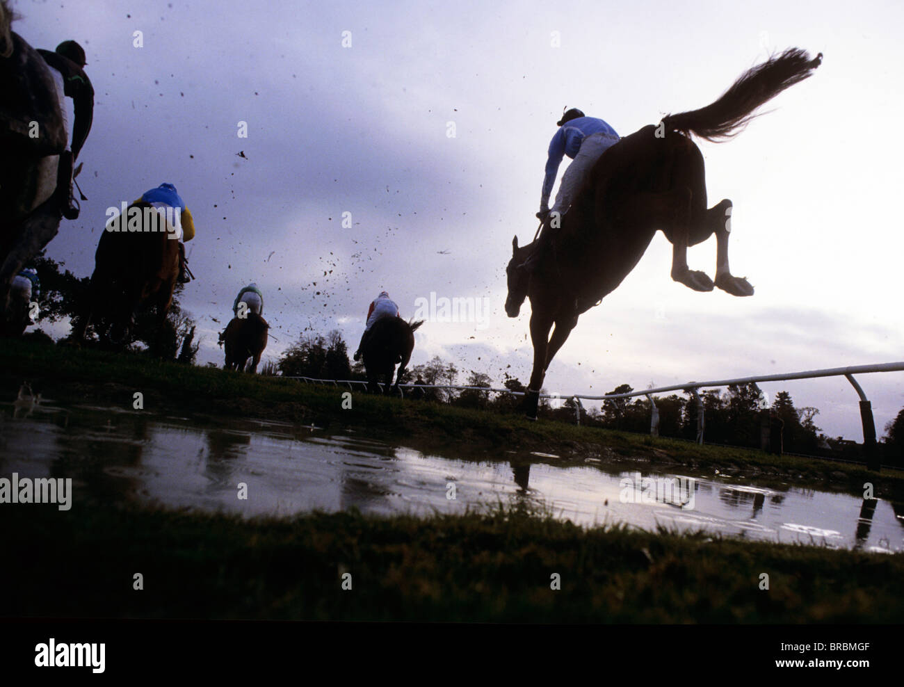 Steeplechase horse racing hi-res stock photography and images - Alamy