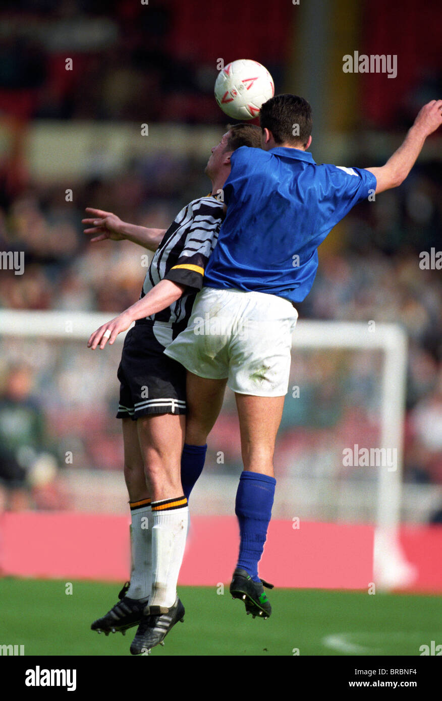 Footballers hi-res stock photography and images - Alamy