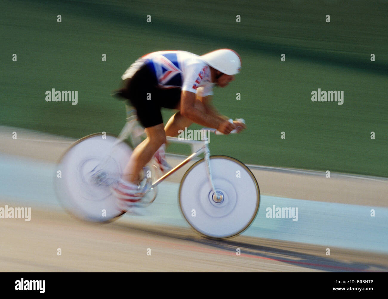 Track cyclist hi-res stock photography and images - Alamy