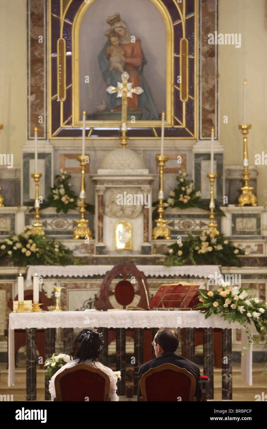 Church wedding in Nardo, Lecce, Italy Stock Photo - Alamy