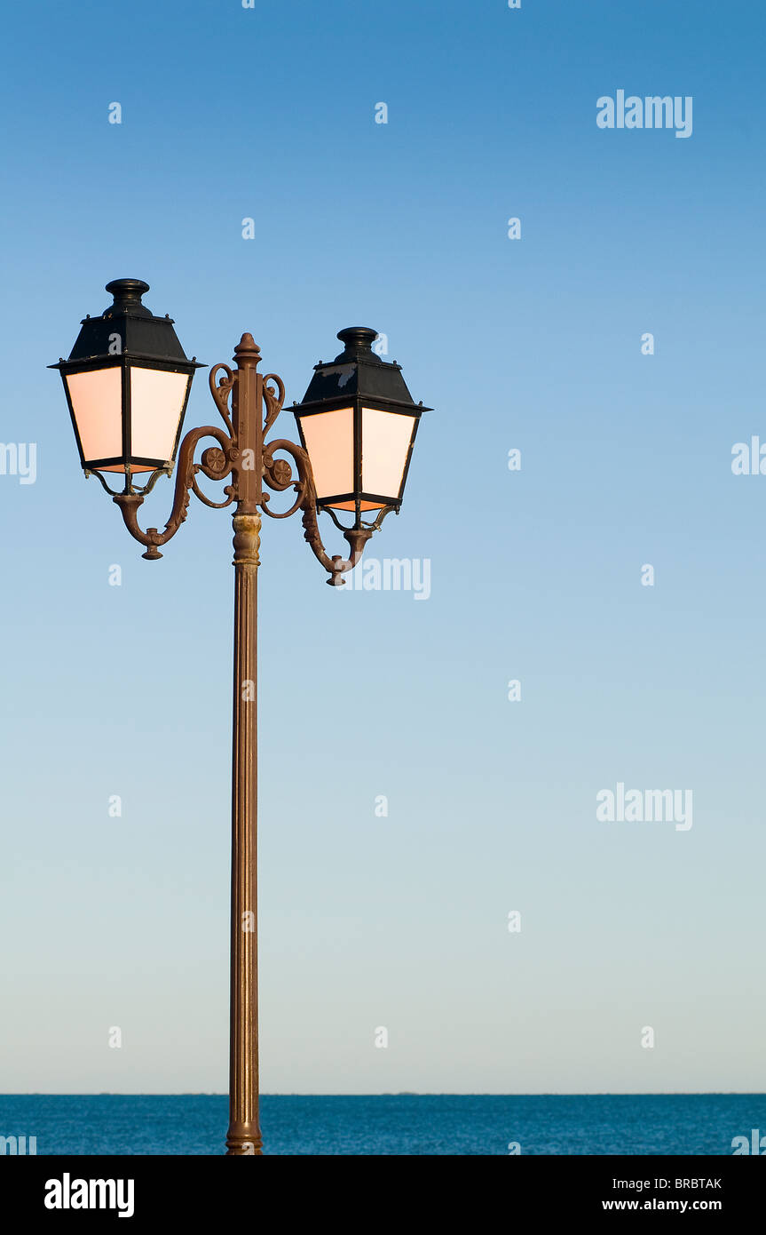 Antique style street light hi-res stock photography and images - Alamy