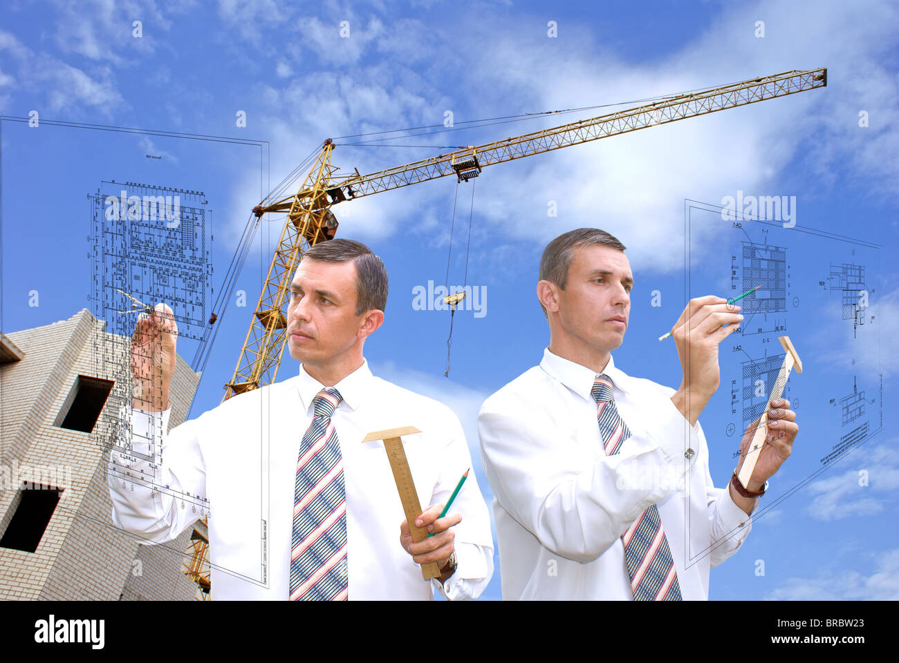 Teamwork engineer-designing resolve compound architectural problem ...