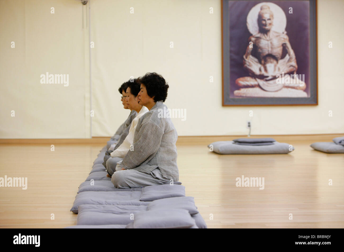 Zen meditation, Seoul, South Korea Stock Photo - Alamy