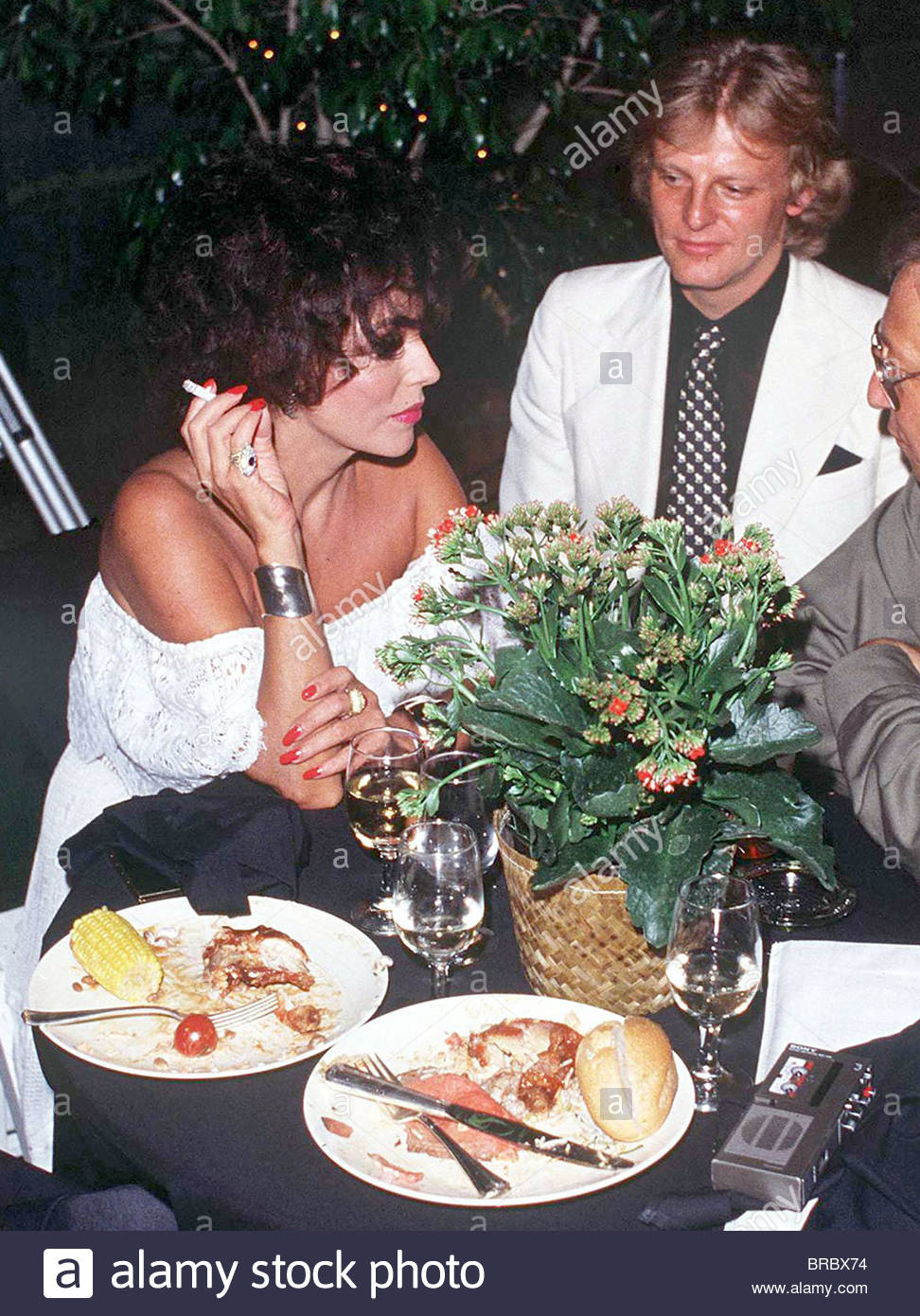 Joan Collins 1986 High Resolution Stock Photography and Images - Alamy