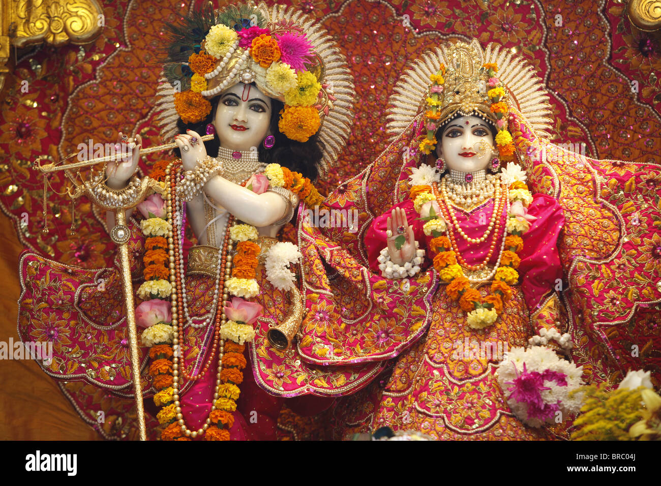 Krishna rada statues hindu temple hi-res stock photography and images ...