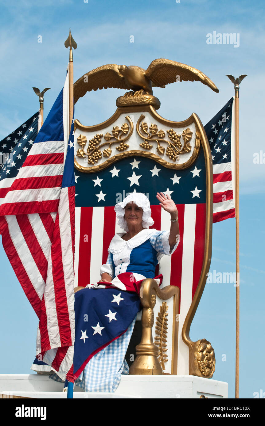 The annual Great Circus Parade, Milwaukee, Wisconsin, USA Stock Photo ...