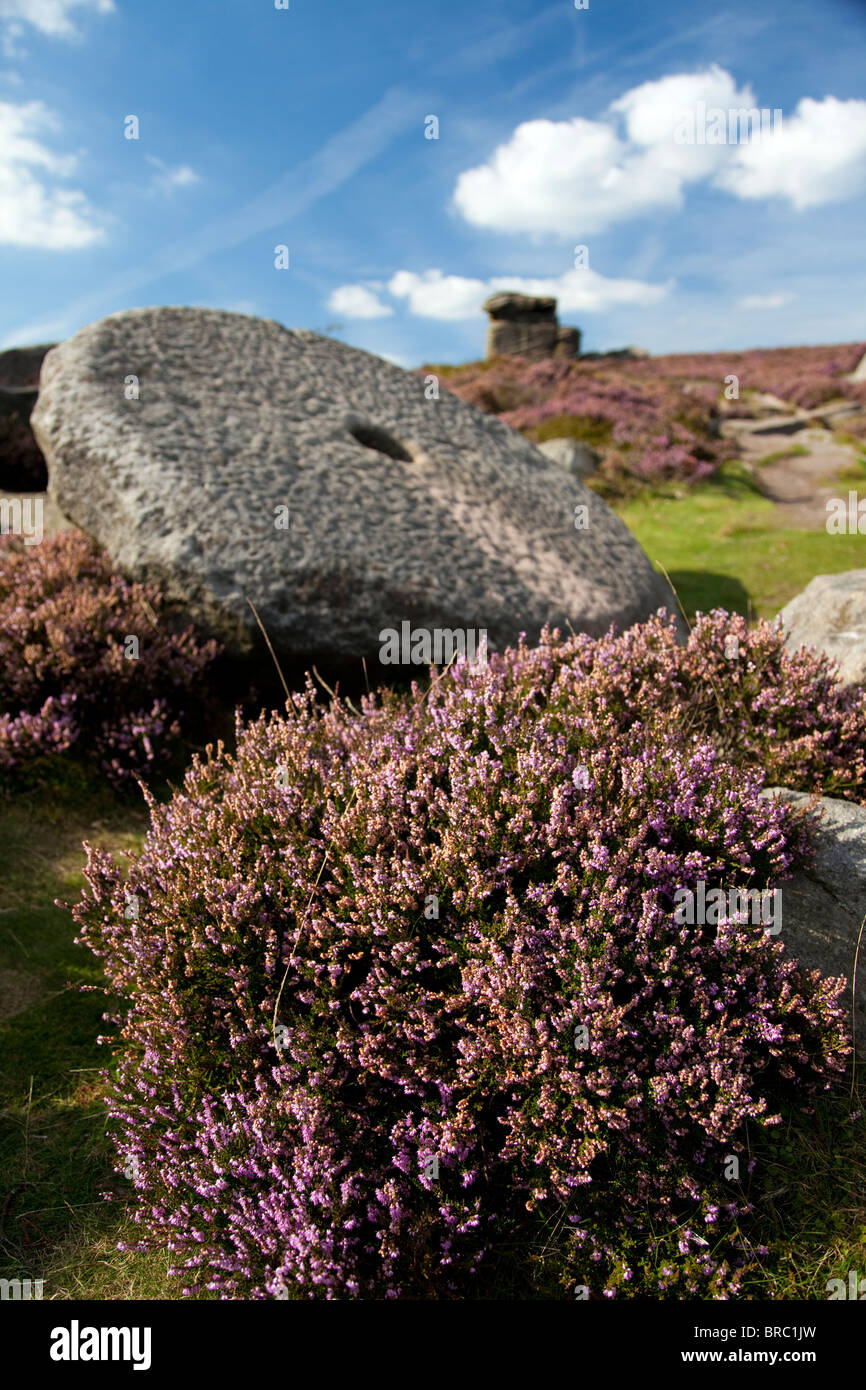 Mother Cap rock formation on Millstone Edge in the Peak District ...