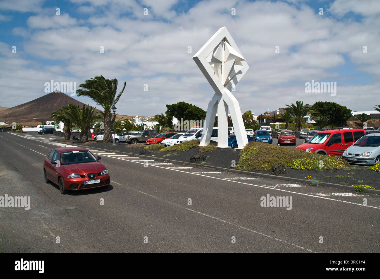 dh Cesar Manriques house TARO DE TAHICHE LANZAROTE Car road Cesar ...