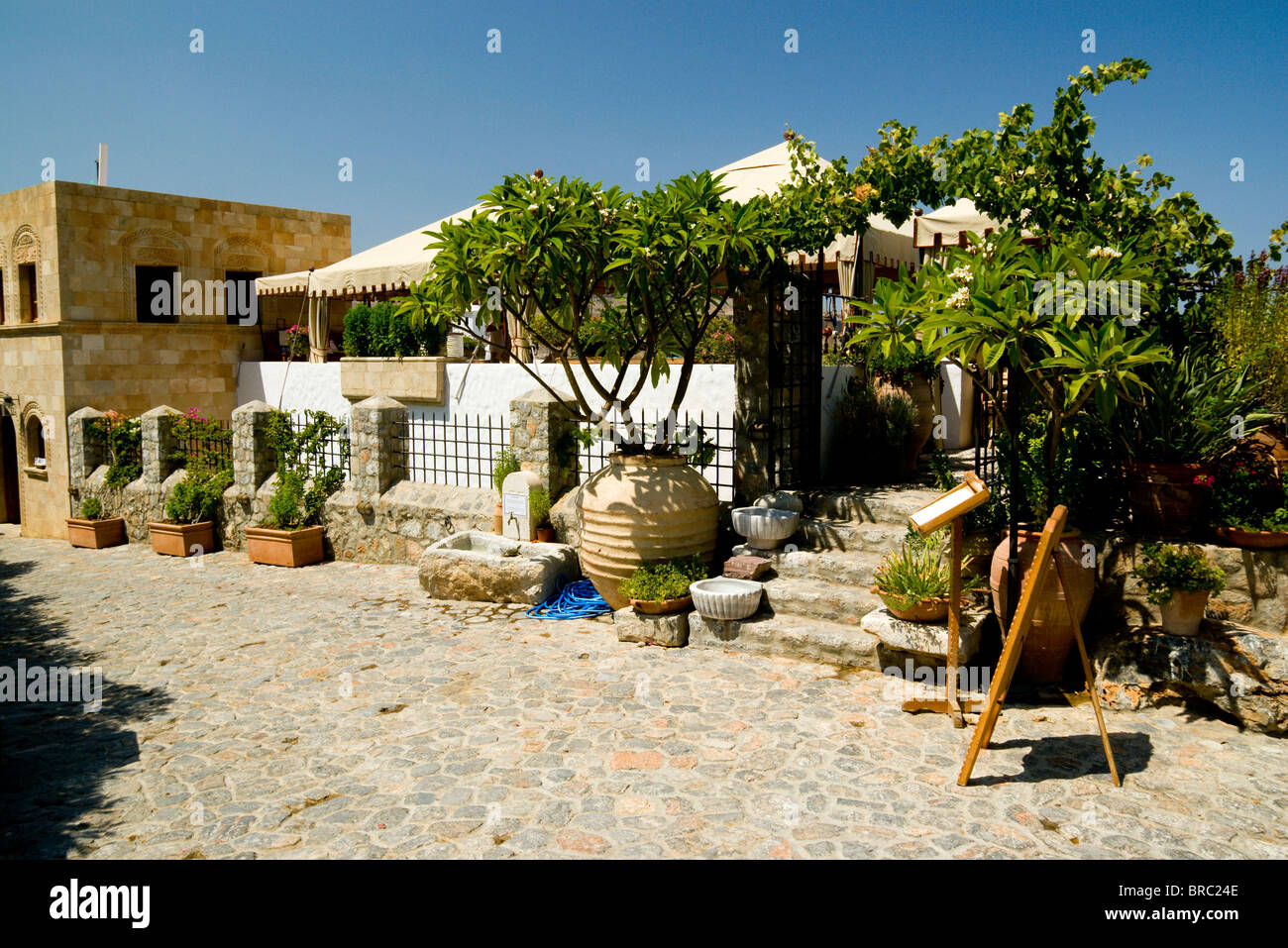 Lindos rhodes restaurant hi-res stock photography and images - Alamy
