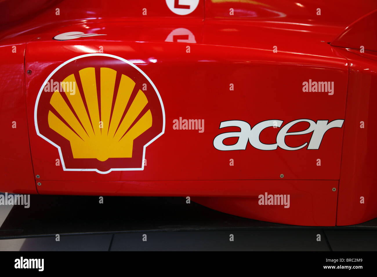 Shell advert hi-res stock photography and images - Alamy