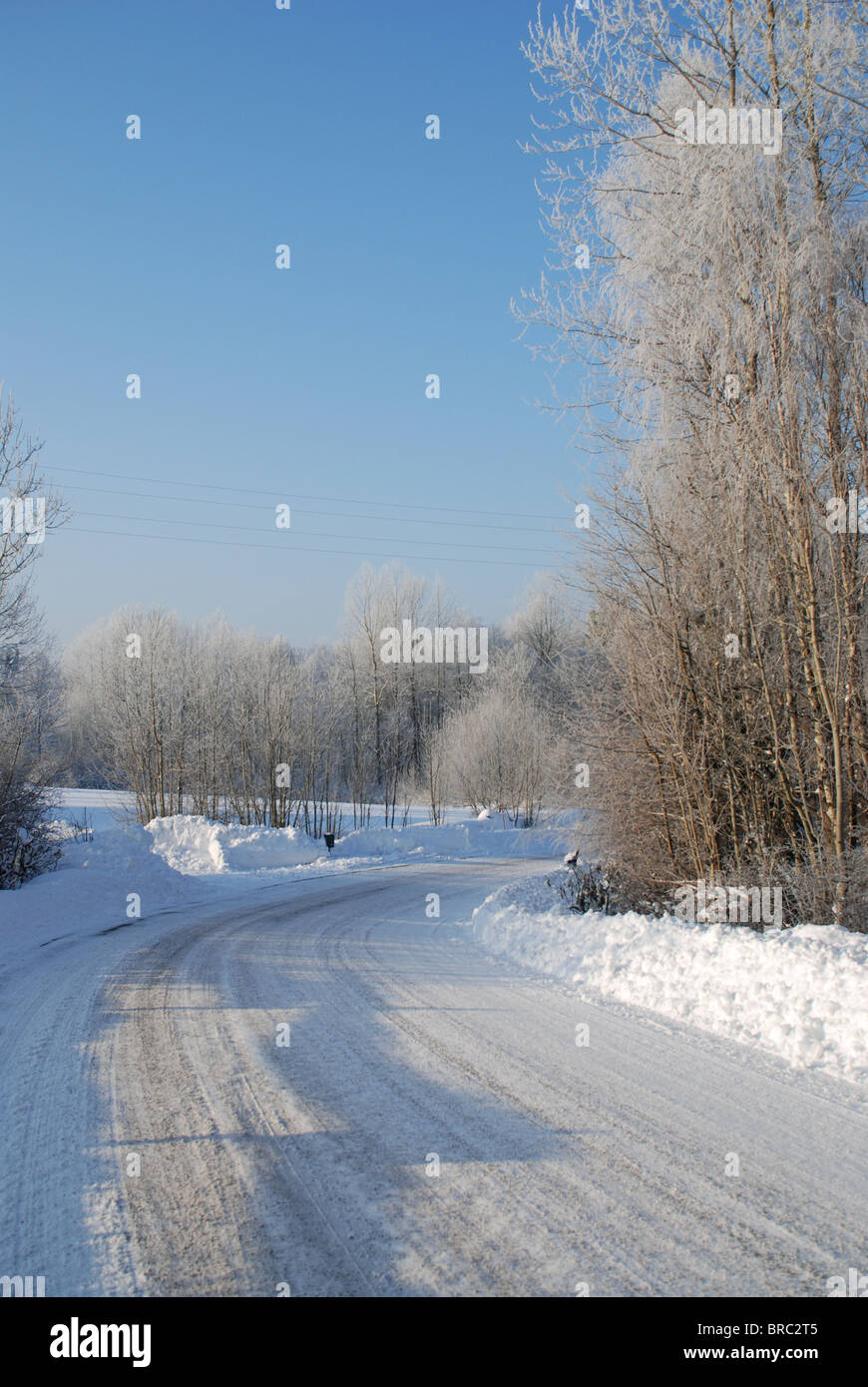 Country Road Small Landscapes High Resolution Stock Photography and ...