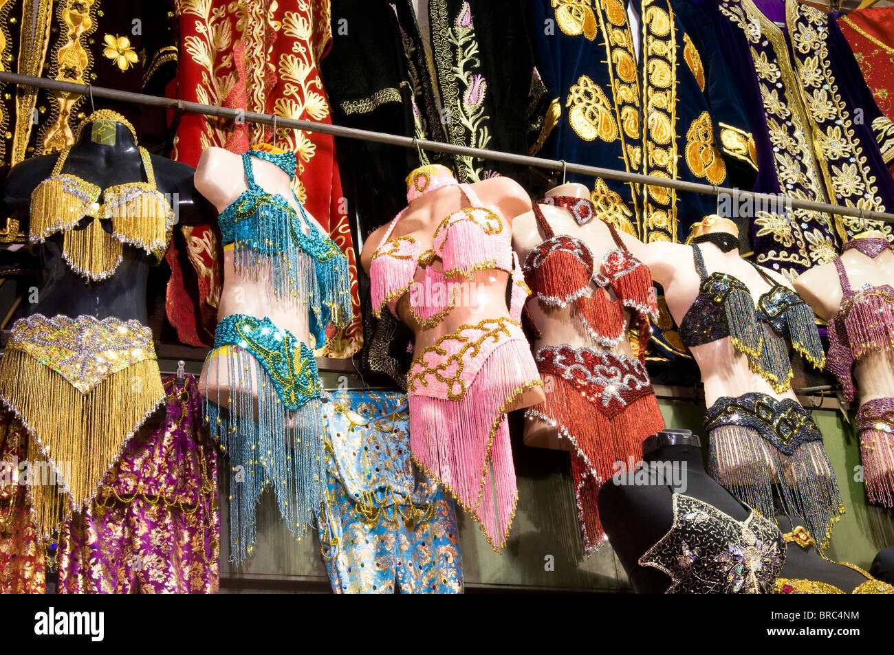 Traditional costumes, Grand Bazaar, Istanbul, Turkey Stock Photo - Alamy