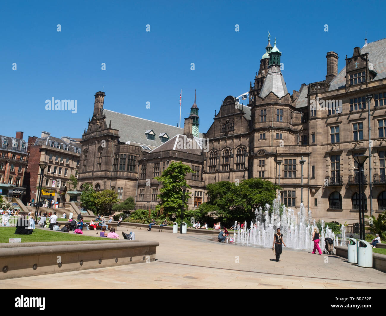 Sheffield Town Centre Stock Photos & Sheffield Town Centre Stock Images ...