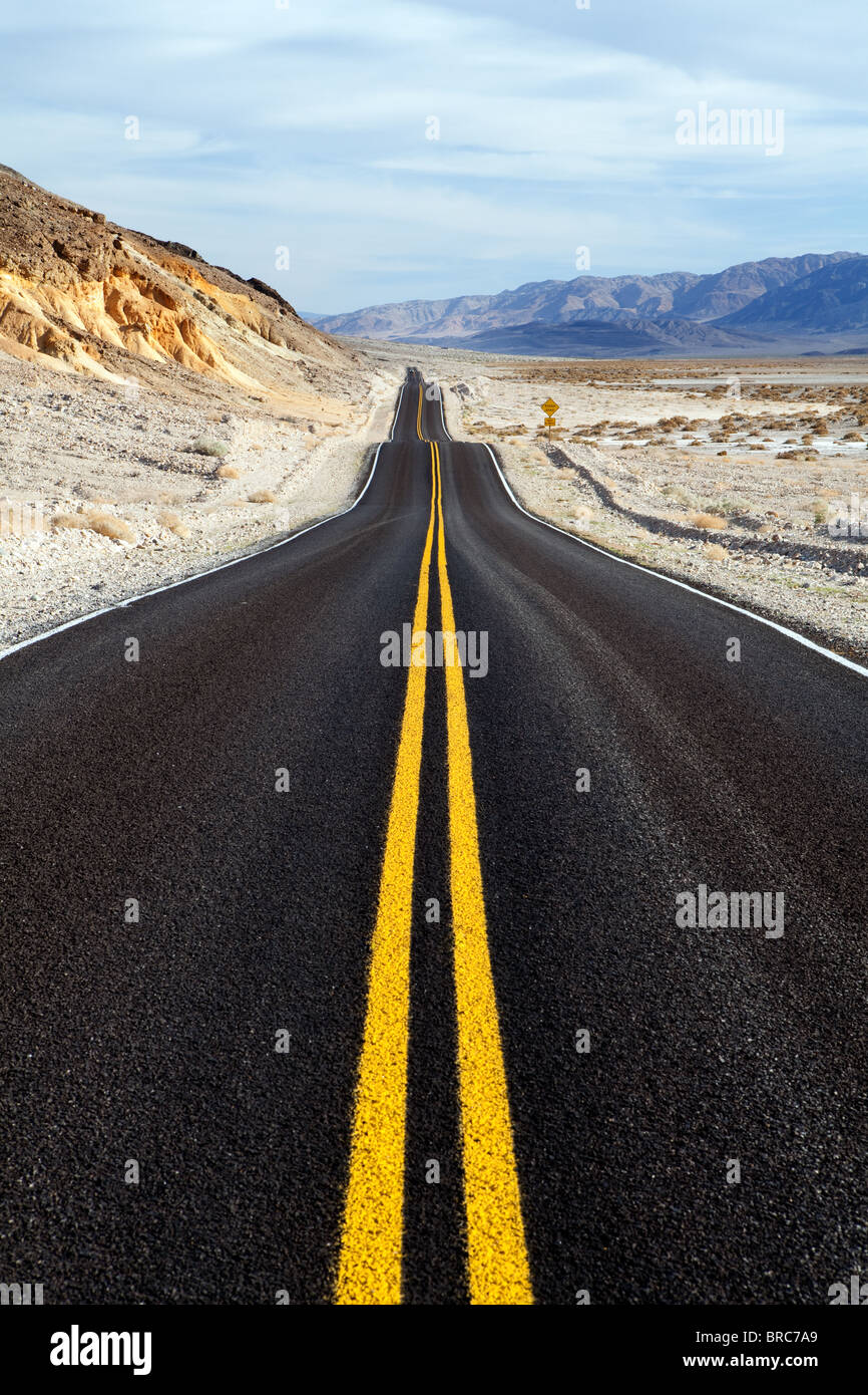 Death valley highway hi-res stock photography and images - Alamy
