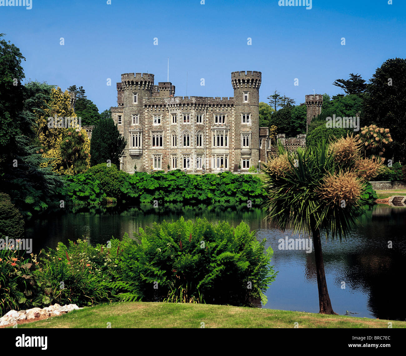 19th century 1800s buildings hi-res stock photography and images - Alamy