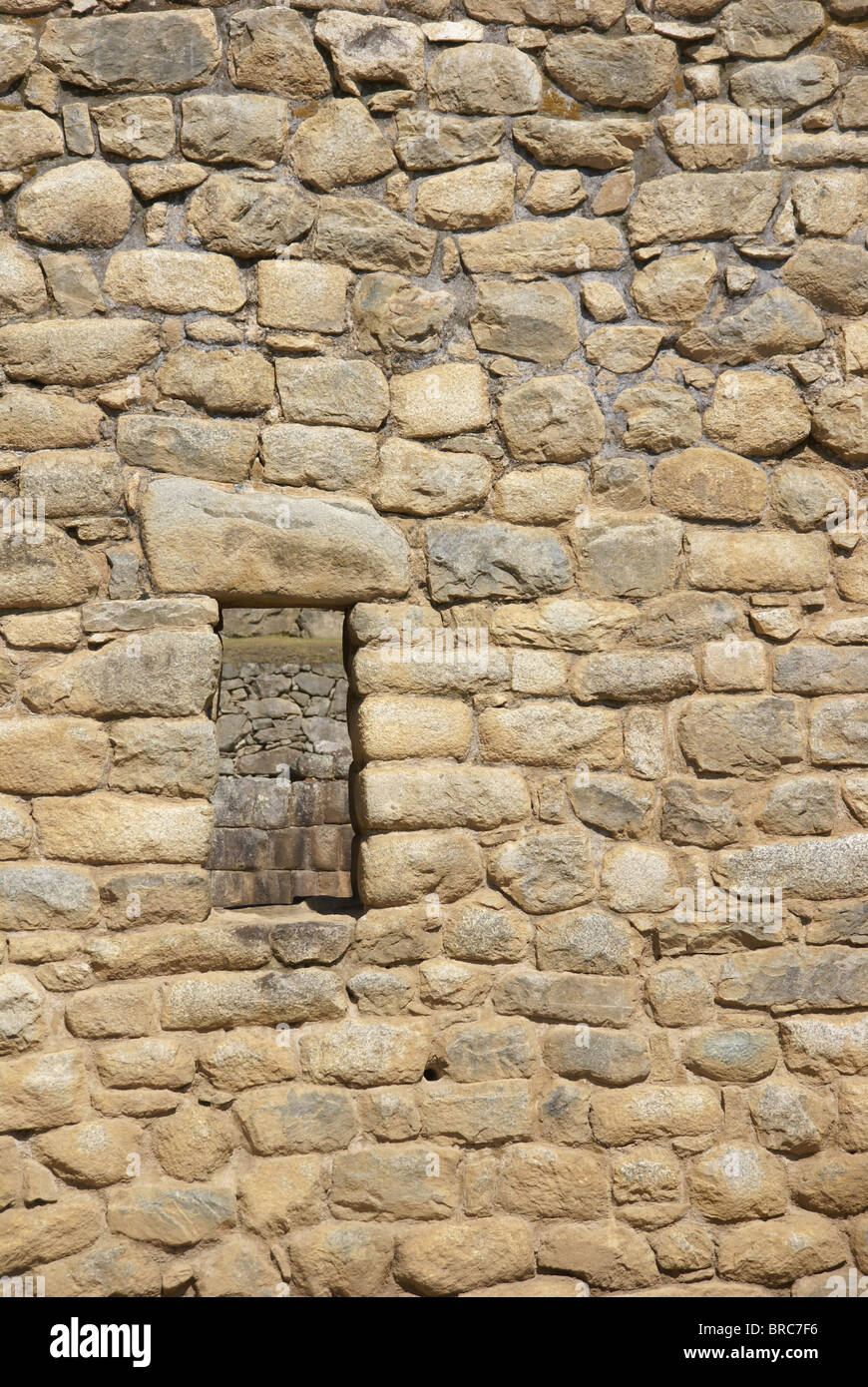 Trapezoidal window in Inca stone wall, Inca ruins Machu Picchu, Peru ...