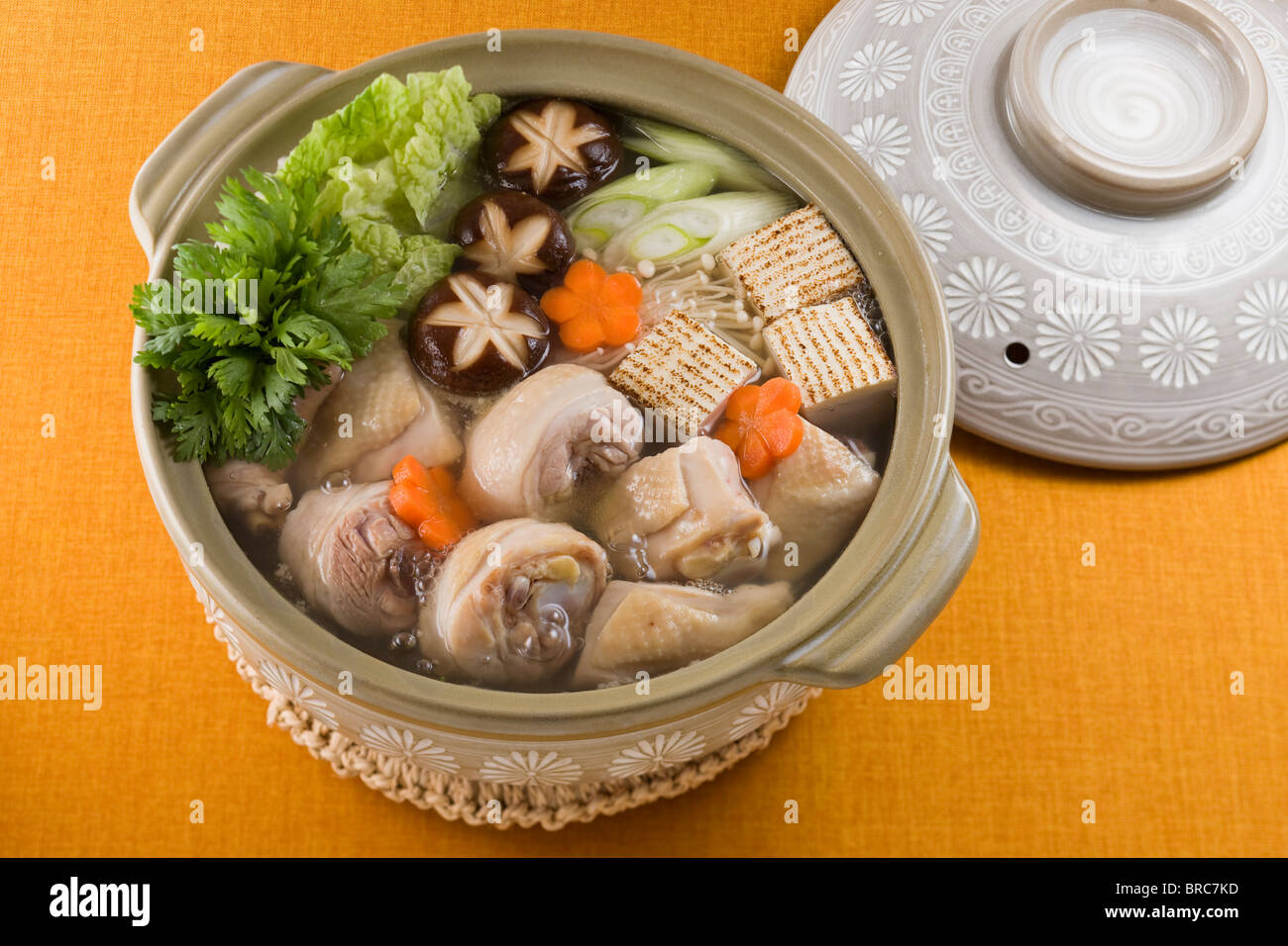 Mizutaki hi-res stock photography and images - Alamy