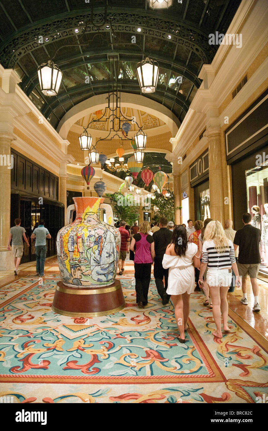 Bellagio inside hi-res stock photography and images - Alamy