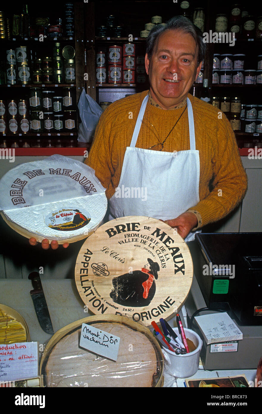 France fromages cheeses hi-res stock photography and images - Alamy