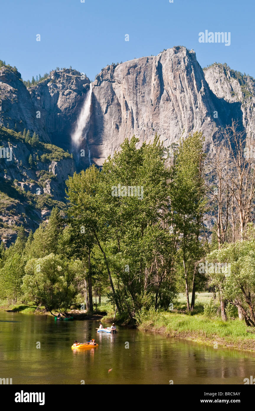 Typical landscape with Merced River in Yosemite National Park ...