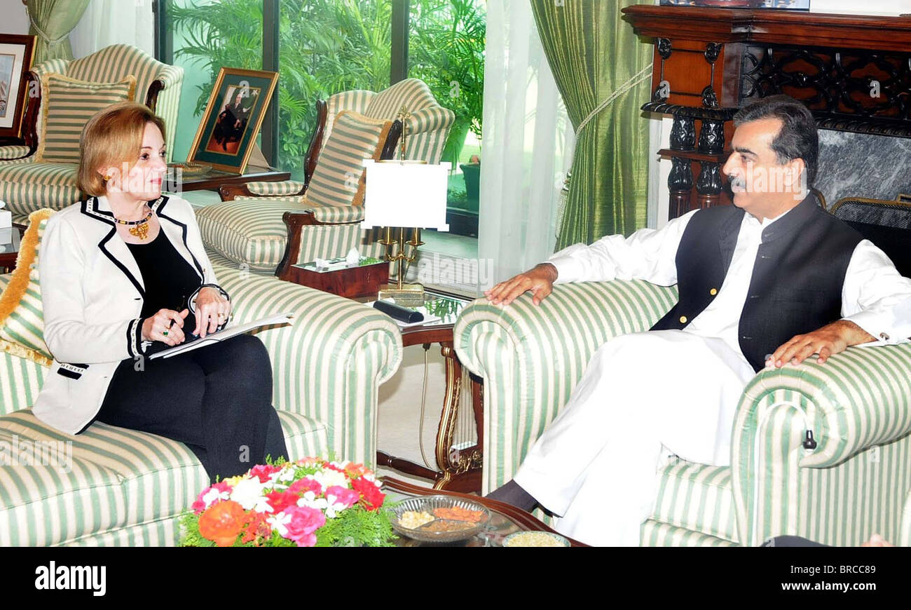 Prime Minister, Syed Yousuf Raza Gilani exchanges views with US ...