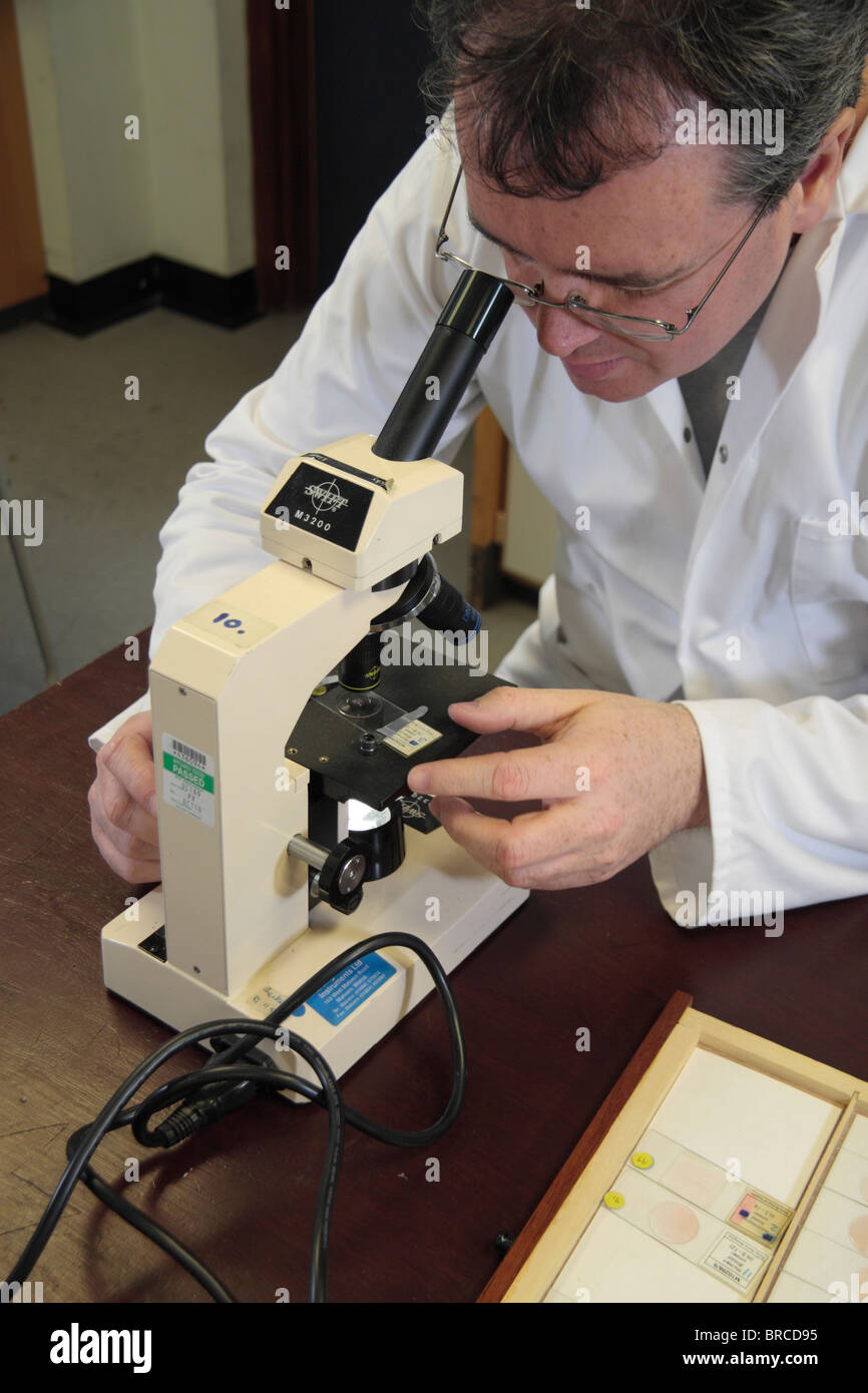 Microscope glasses hi-res stock photography and images - Alamy