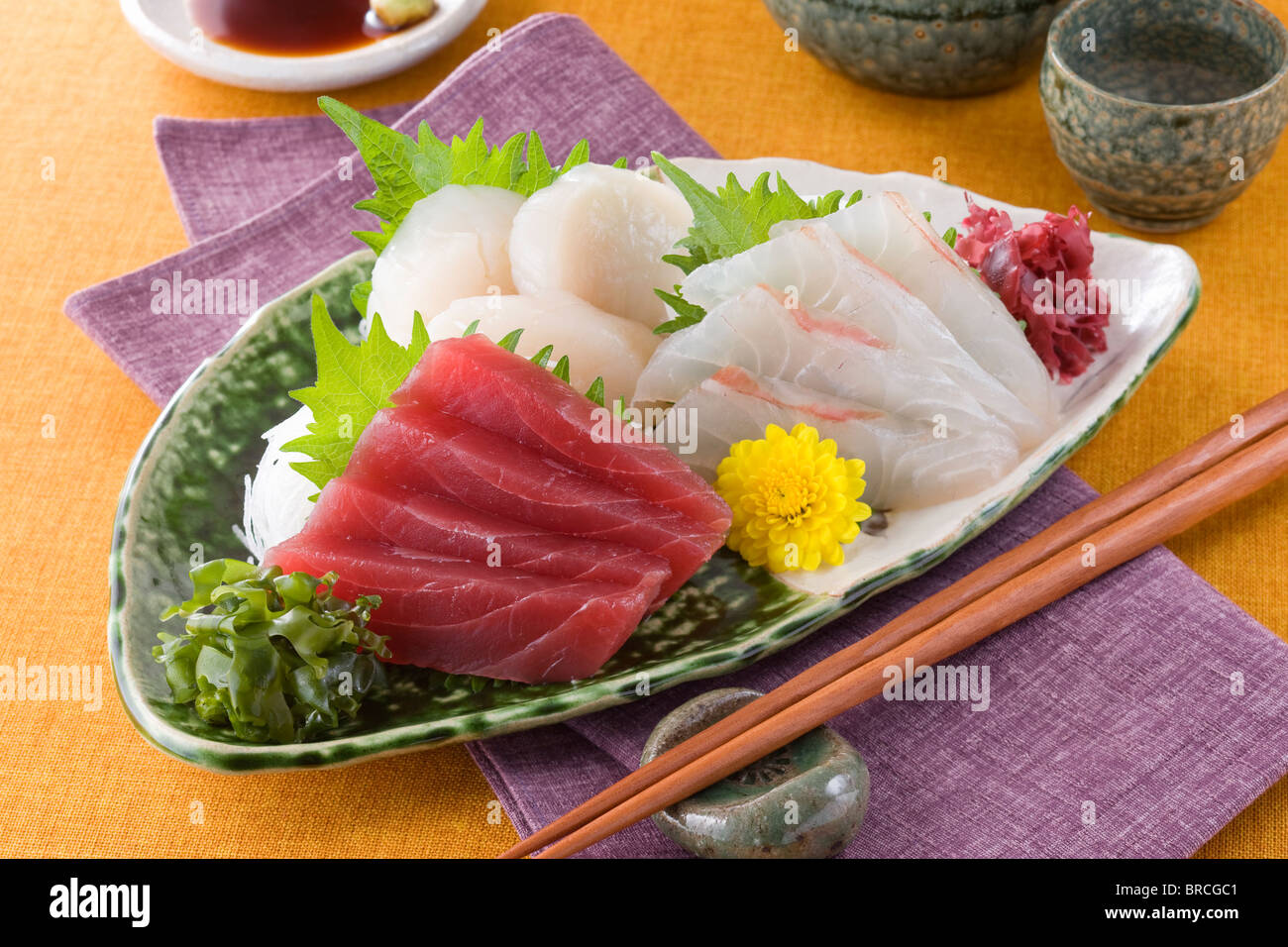Sashimi hi-res stock photography and images - Alamy