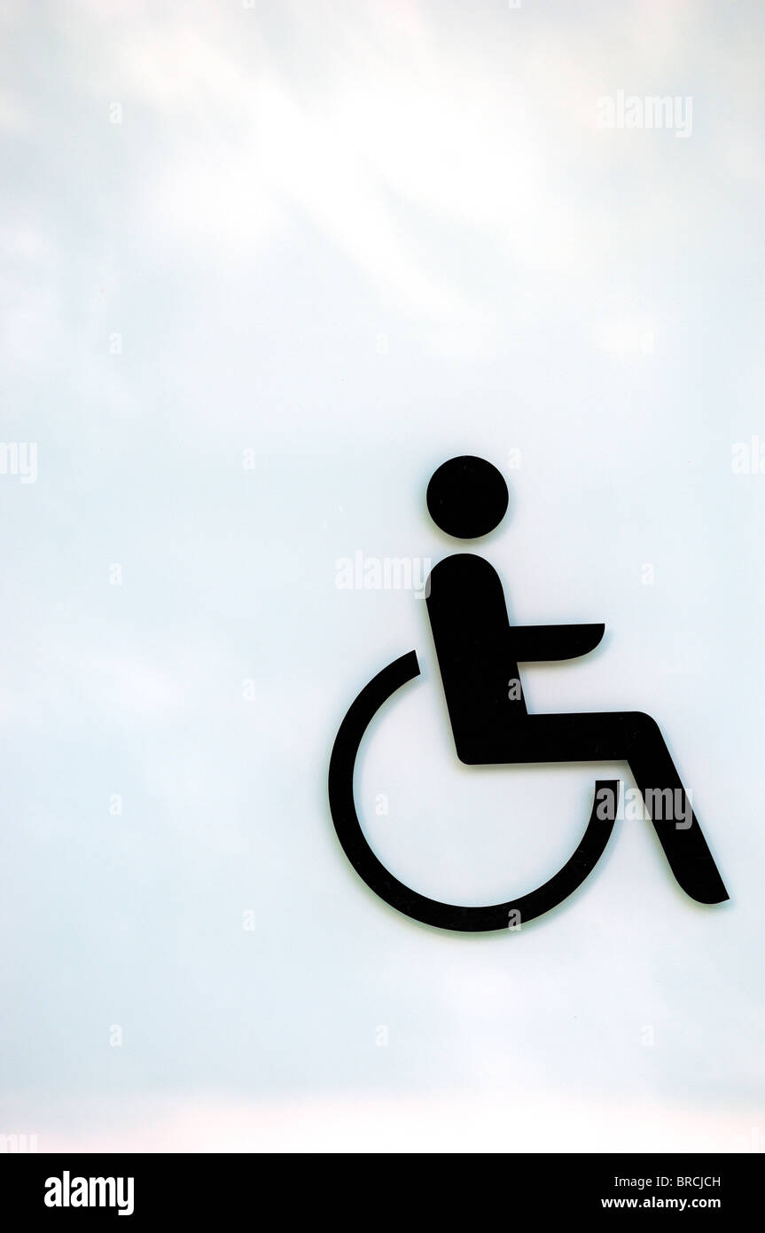 Wheelchair symbol sign hi-res stock photography and images - Alamy
