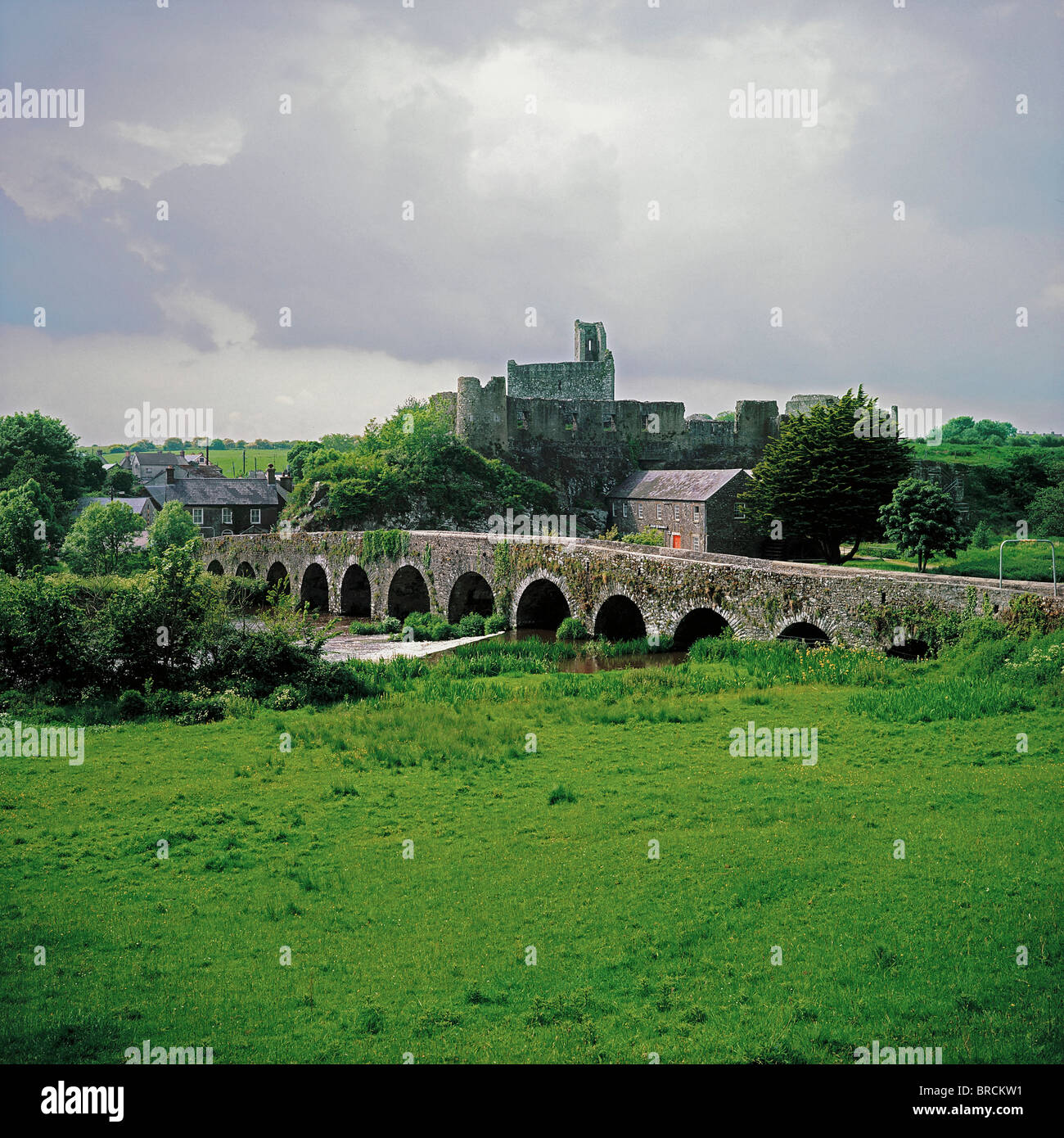 Glanworth Bridge, Funshion River, Co Cork, Ireland Stock Photo - Alamy