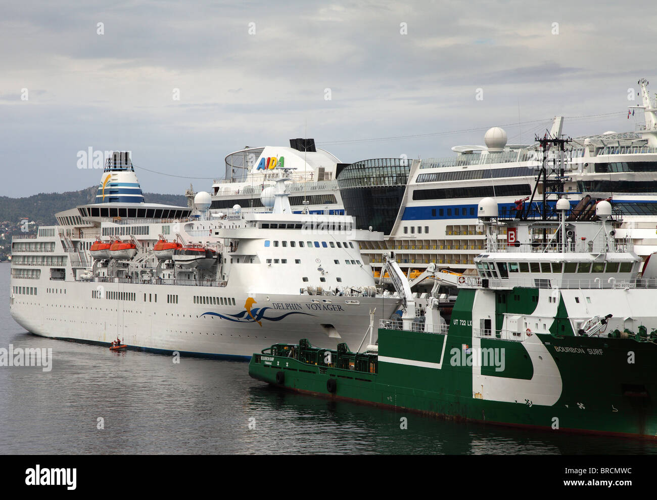 SHIPS IN THE NORWEGIAN PORT OF BERGEN. NORWAY Stock Photo - Alamy