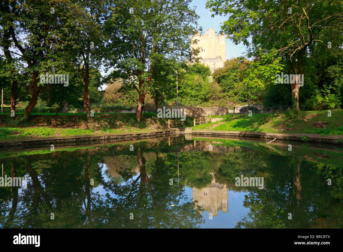 Conisbrough castle hi-res stock photography and images - Alamy