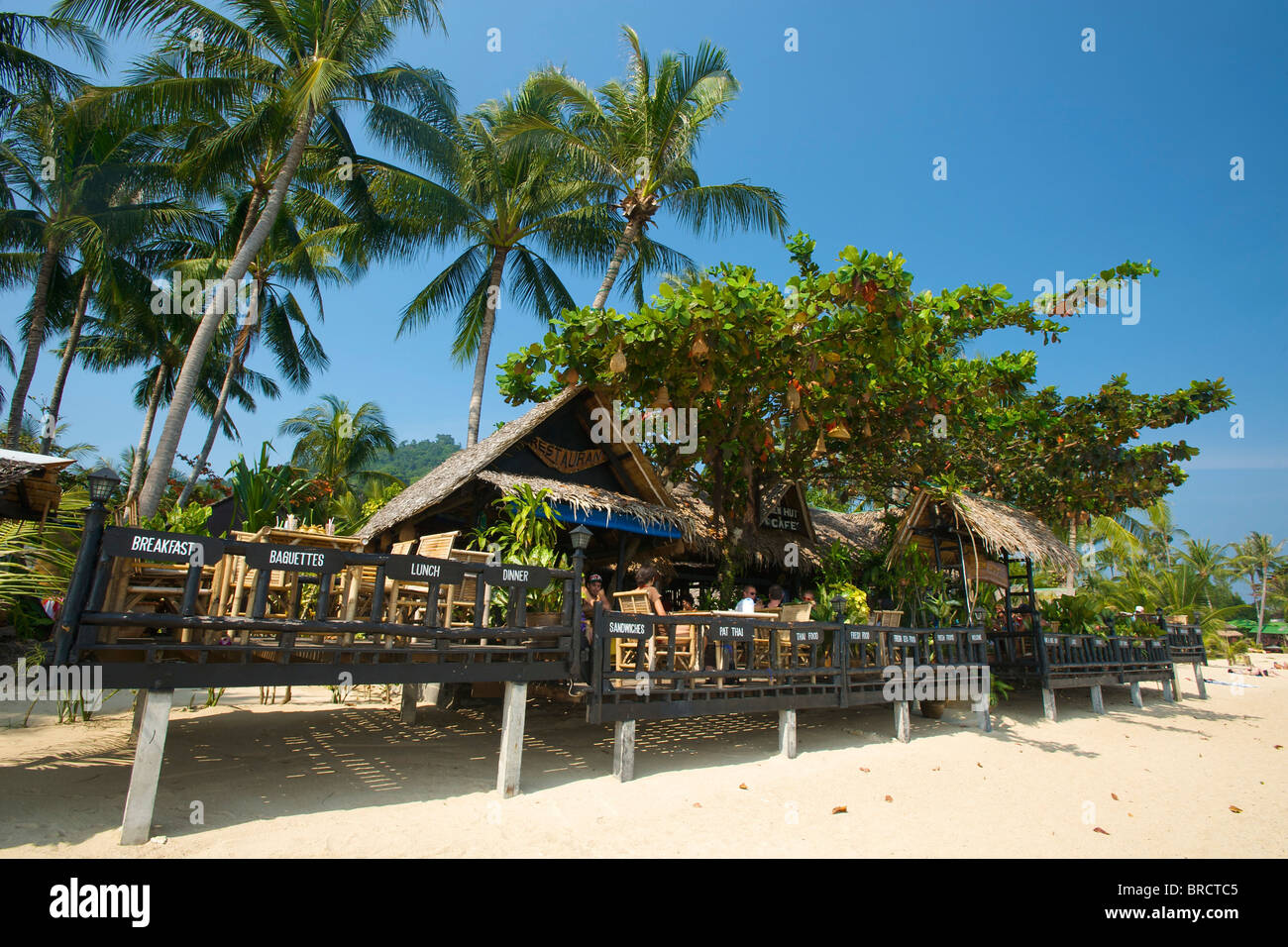 Beach bar restaurant hi-res stock photography and images - Alamy
